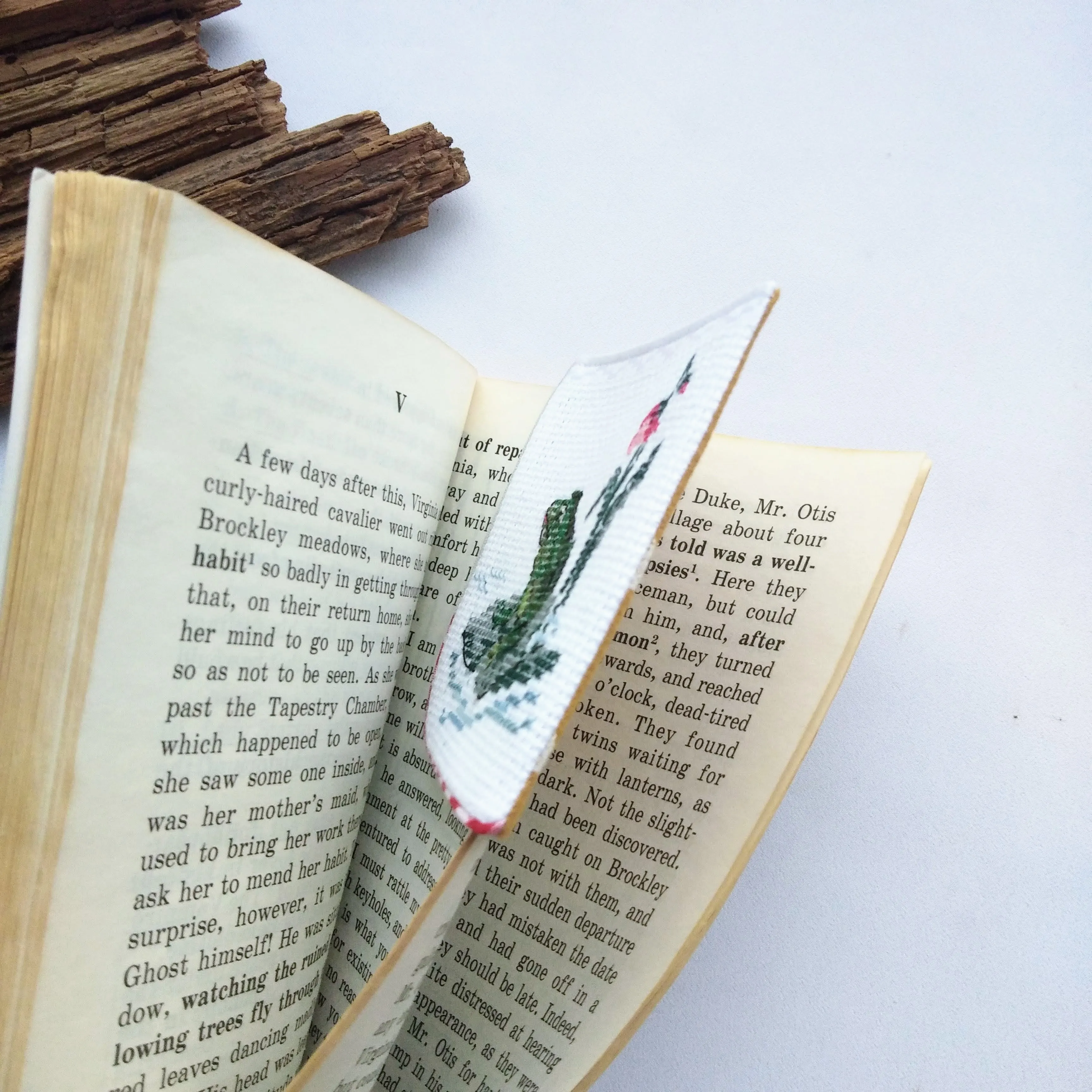 Personalized handmade corner bookmark with frog, great gift for her and ...