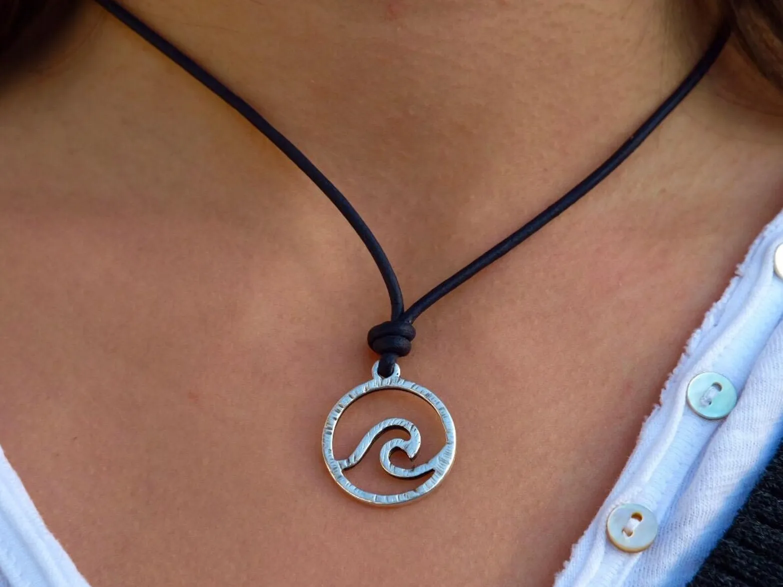 Cool Surfer WAVE Pendant NECKLACE | Silver Surf Pendant Choker Necklace ...