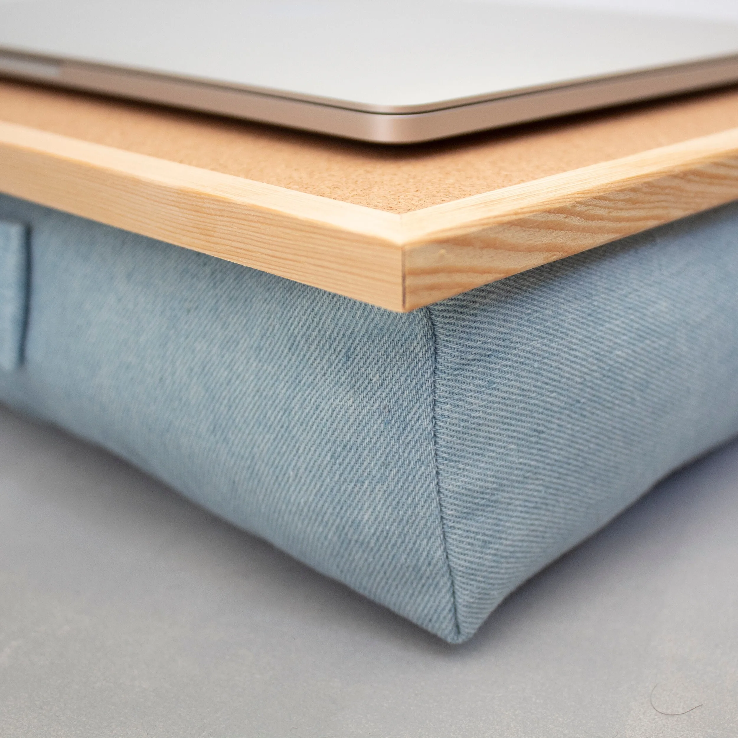Laptop Table For Bed, Cushion Lap Desk, Laptop Tray With Pillow, Wooden ...