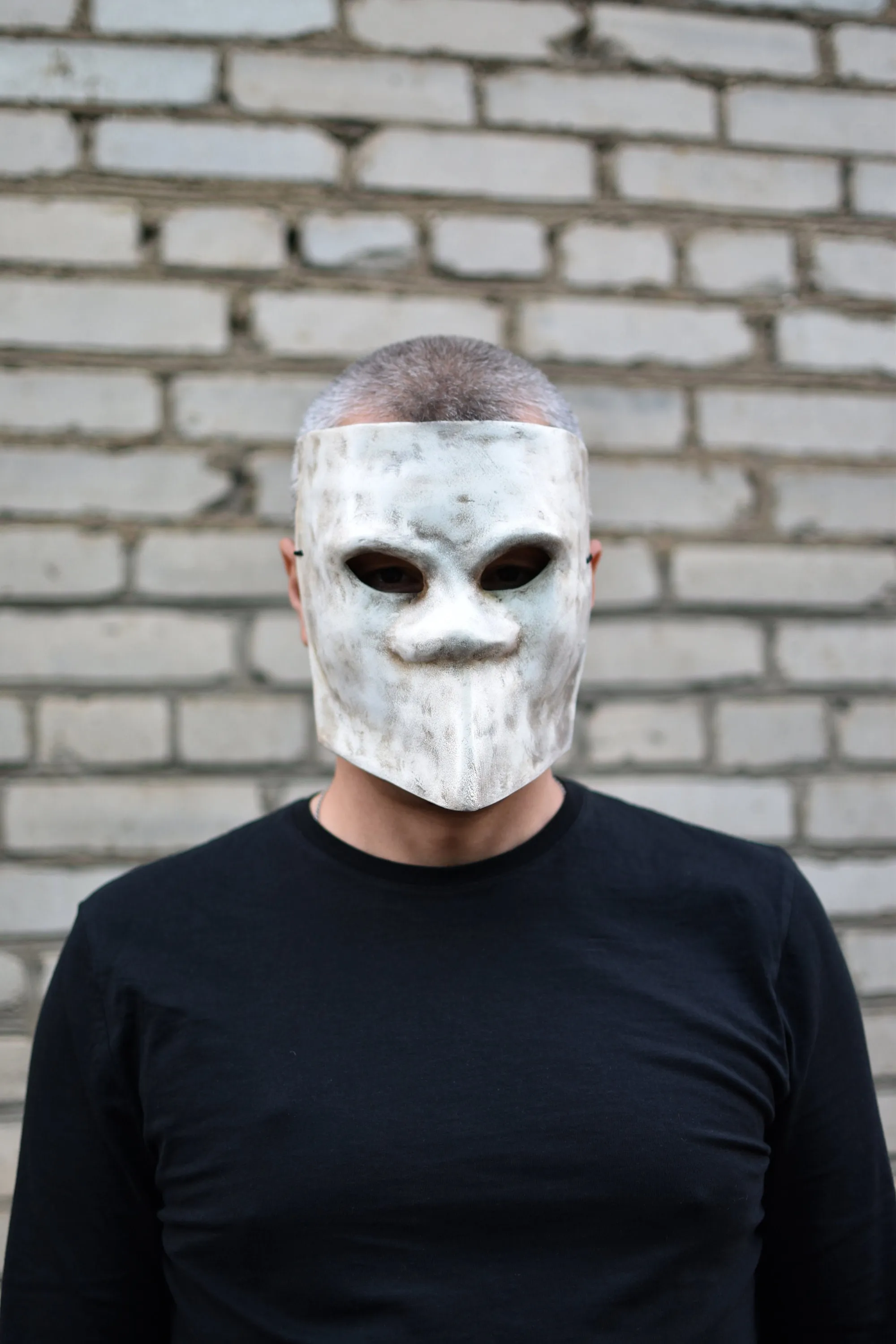 Masquerade mask Bauta to halloween costume. Venetian mask to masquerade ...